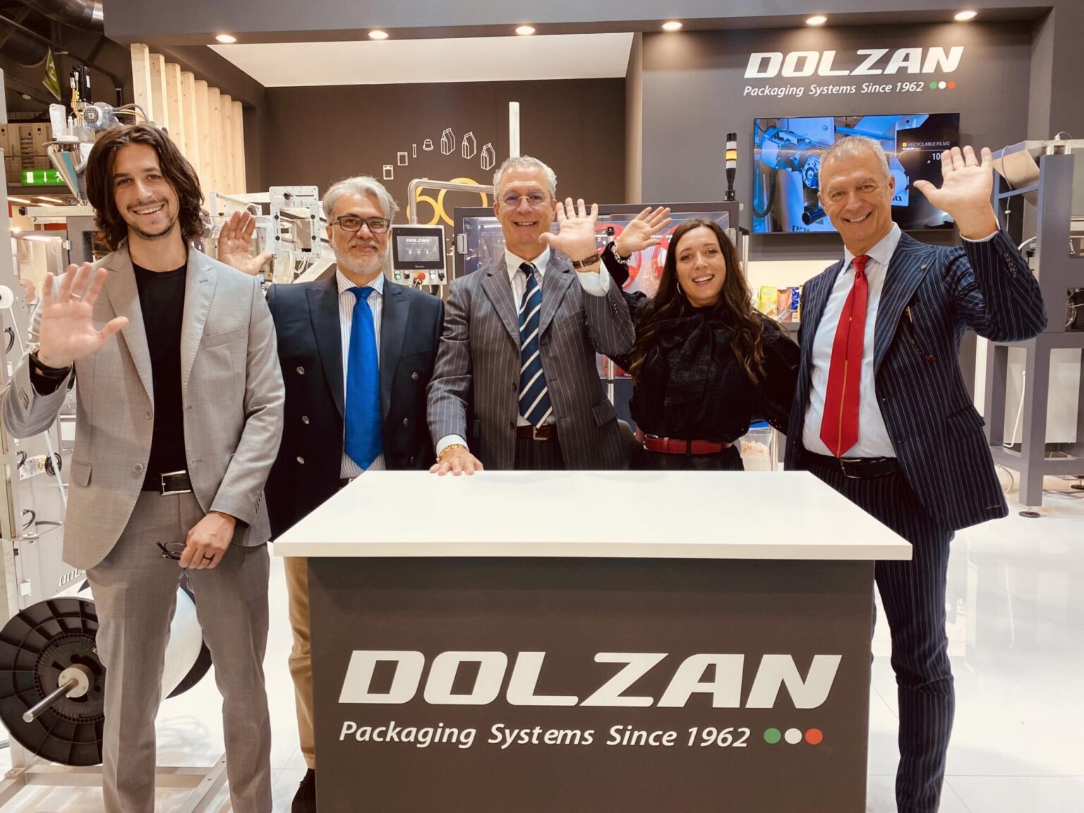 Dolzan Impianti - Confezionatrici automatiche e macchine
